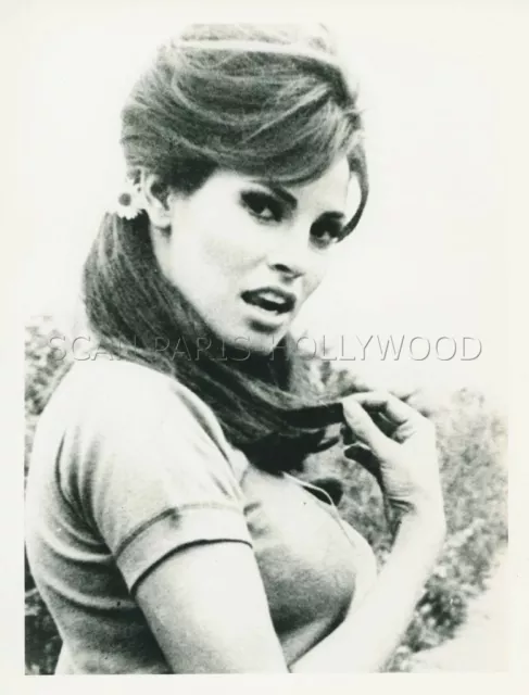 Sexy Raquel Welch 1960s Vintage Photo 53 R1980 Busty Eur 14 99