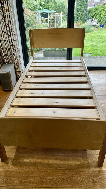 WARREN EVANS SINGLE Oak Bed Frame plus 2 x matching underbed storage ...
