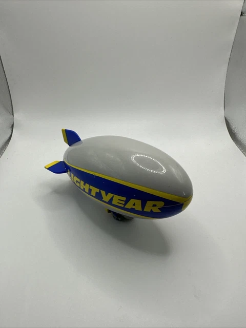 DISNEY PIXAR CARS Deluxe Al Oft Lightyear Blimp Diecast 1:55 Bundle ...