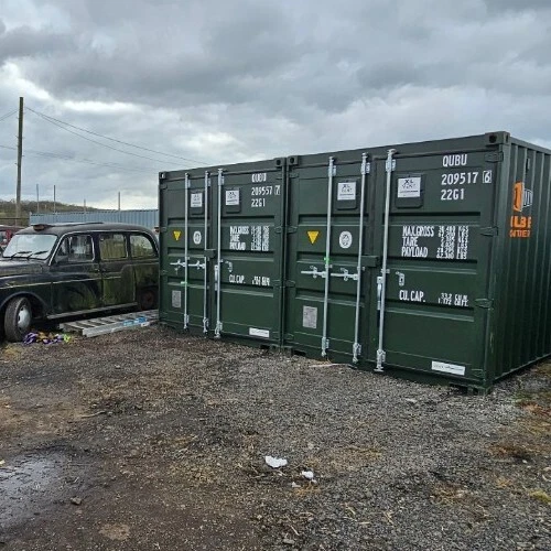 20FT SHIPPING CONTAINER Storage Box - £2k+VAT - 6 Months Old! - One ...