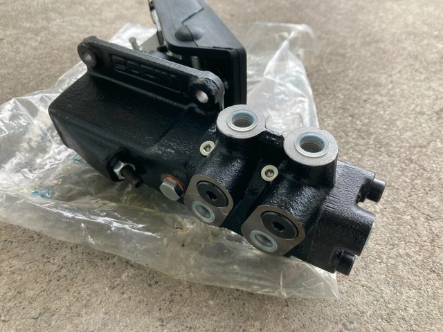 KOMATSU SAFIM S6 166263/L Bremsventil Hydraulikventil Komatsu WA470 ...