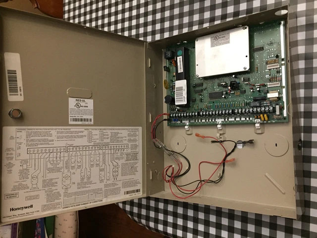 HONEYWELL ADEMCO VISTA 250-bp Commercial Intrusion Burglar Alarm with ...