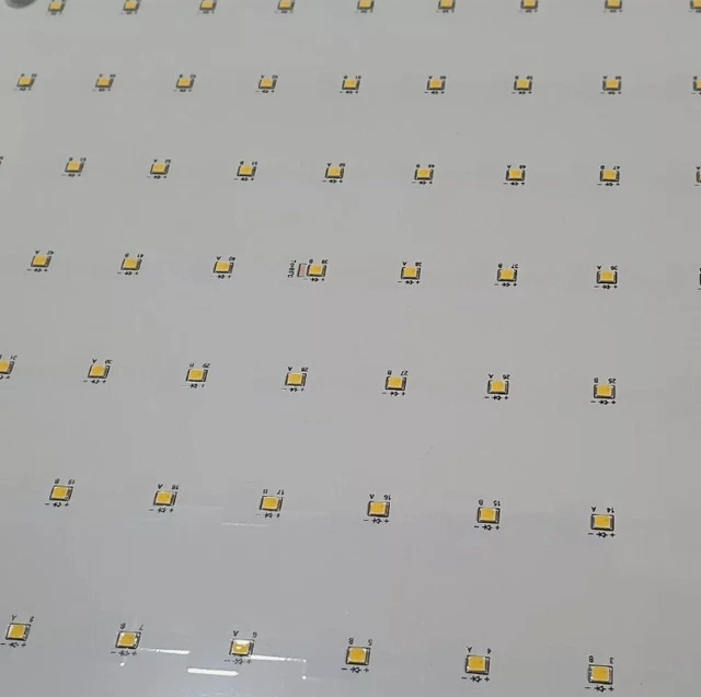 THORN EMERGENCY LED 600 x 600 IP65 Panel Light - DUOPRF LED 4100-840 HF ...
