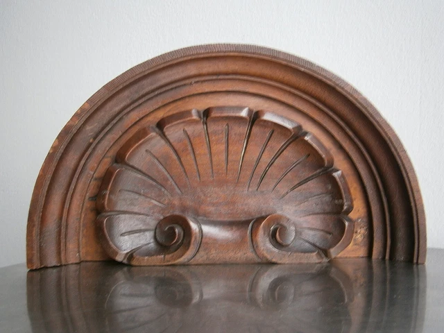 FRONTON BOIS NOYER sculpté c-1880 Coquille Saint-Jacques déco Classique ...