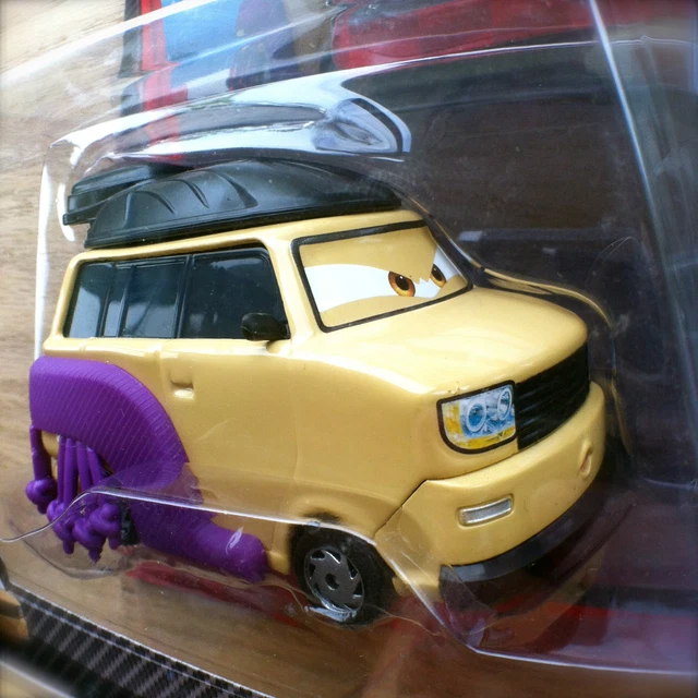 DISNEY PIXAR CARS 2 KIMURA KAIZO KINGPIN NOBUNAGA PINION TANAKA Sumo ...