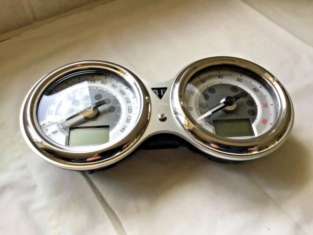 TRIUMPH THRUXTON SPEEDO clocks instruments tacho clock dash cluster £ ...