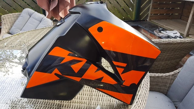 KTM 640 LC4 Fuel Tank Petrol Tank Long Range Tank Fuel Cell 18 Litre £ ...