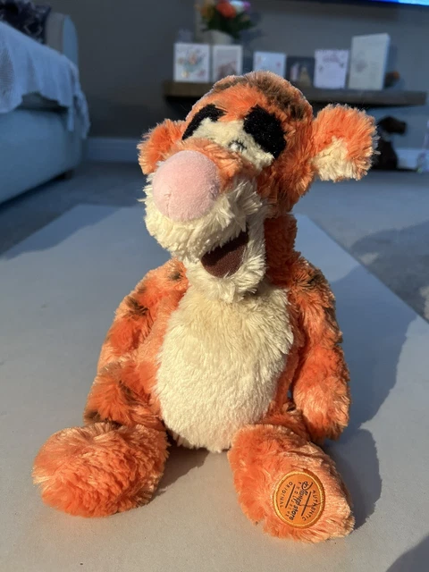 DISNEY STORE EXCLUSIVE Winnie The Pooh Plush - Fluffy Tigger Teddy £8. ...