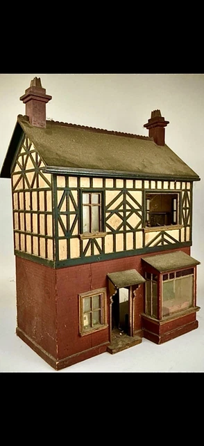 ANTIQUE. A RARE Edwardian Village Bakery Dolls House Circa 1902. £495. ...