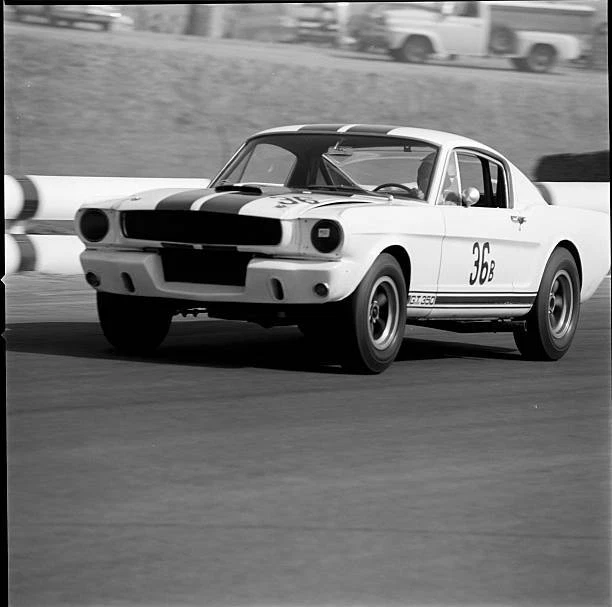 JERRY TITUS DRIVES his Shelby GT350 Ford Mustang RACING OLD PHOTO 2 $8. ...