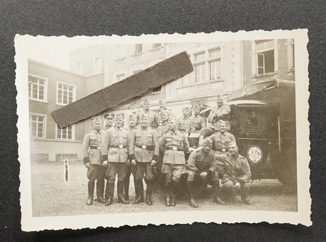 FOTO WK2 PORTRAIT Polizei Wehrmacht Lkw Staffelwappen Logo Fahrzeug ...