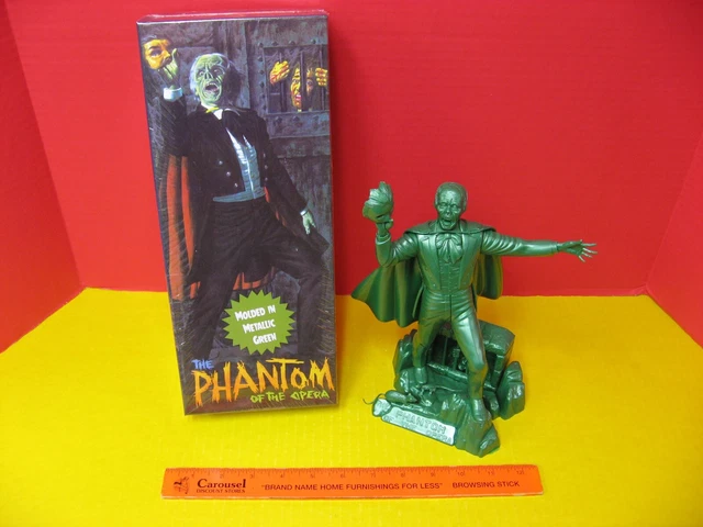 AURORA REISSUE THE Phantom Of The Opera - Metallic Green Built $39.99 ...