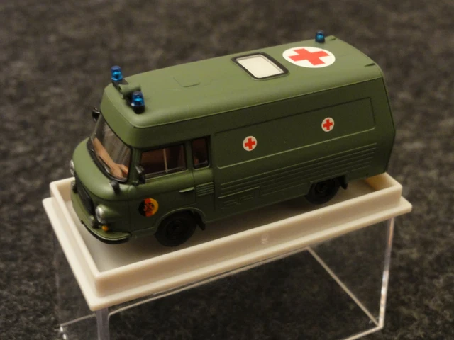 BREKINA 30404 - Barkas B-1000 "SMH 3 - NVA" DDR - 1:87 H0 !!! EUR 14,90 ...