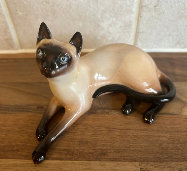 ROYAL DOULTON SIAMESE Cat Figurine Model No HN2662 Nice Early Example ...
