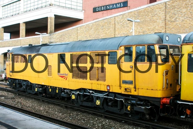 UK DIESEL TRAIN Railway Photograph Of Class 31 31285 Loco. (Rm31-351) £ ...