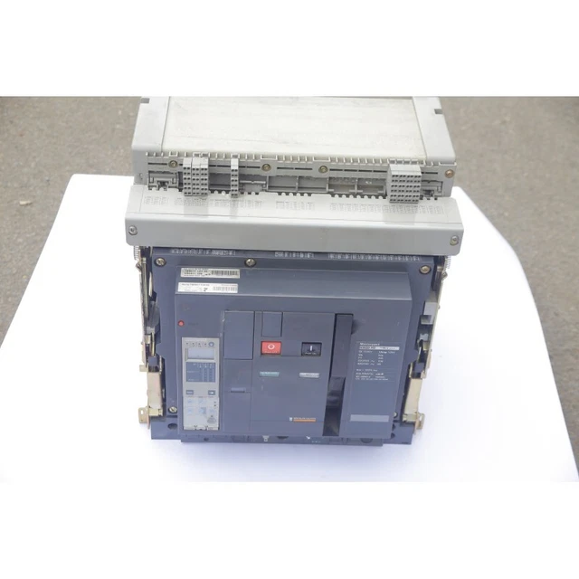 MERLIN GERIN NW20 H1 Disjoncteur masterpact 2000A + micrologic 5.0 A ...