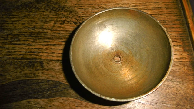 ANCIENNE CLOCHE, GONG sonnerie pour pendule XIXème Ø 65 cm EUR 5,00 ...