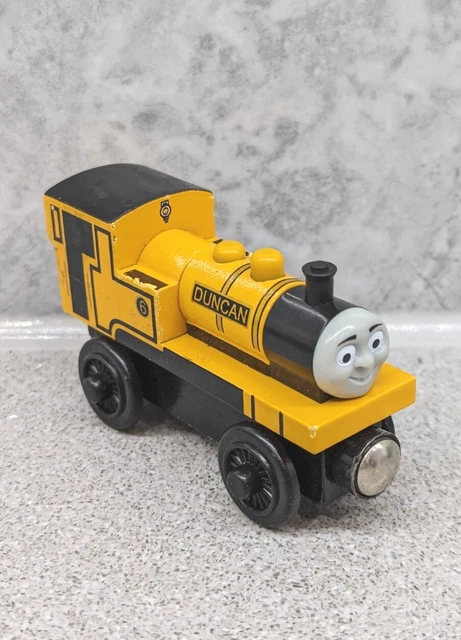 WOODEN THOMAS THE Tank Engine and Friends Duncan Orange Train £7.99 ...