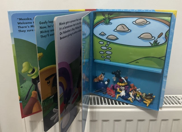 DISNEY JUNIOR MICKEY Mouse Clubhouse My Busy Book £19.50 - PicClick UK