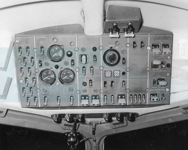 HAWKER SIDDELEY HS125 Cockpit Layout - Original Photo dated 17.04.70 £9 ...