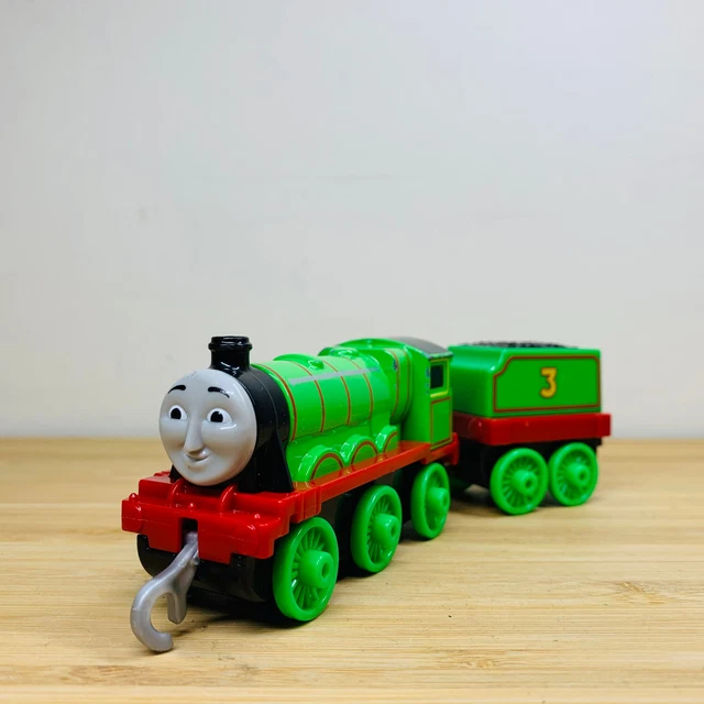HENRY - THOMAS the Tank Engine & Friends Trackmaster Push Along Metal ...