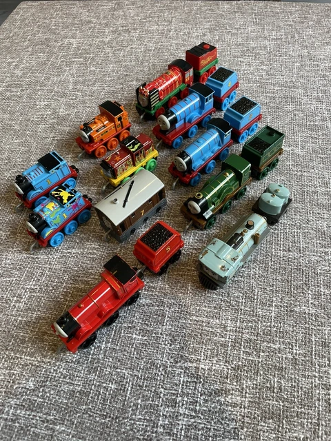 THOMAS THE TANK engine trackmaster push along Bundle of 11 Trains £9.99 ...