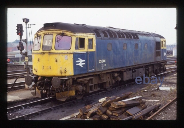 ORIGINAL 35MM SLIDE - Class 33/0 - 33001 light at Bristol Temple Meads ...