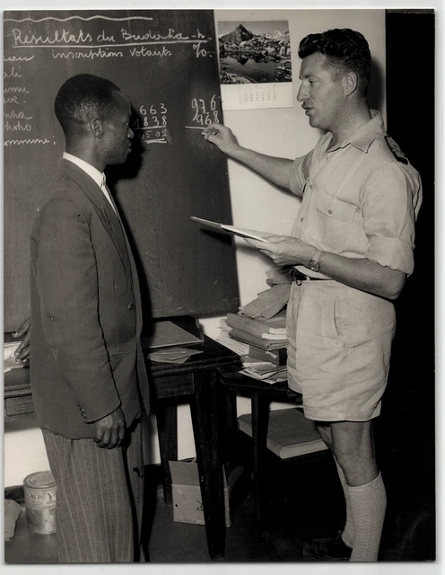 PHOTOGRAPHIE ARGENTIQUE DE 1960 Rwanda Grégoire Kayibanda Indépendance ...