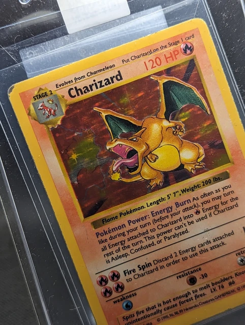 POKÉMON TCG - ** SHADOWLESS ** Charizard Base Set 4/102 Holo Rare WOTC ...