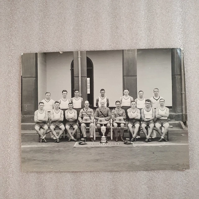 WW1/WW2 KINGS OWN Lancaster Regiment Boxing Team Photo & silver Wear ...