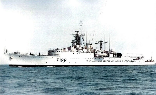 ROYAL NAVY TYPE 15 ANTI-SUBMARINE FRIGATE HMS URCHIN c 1963 £1.99 ...