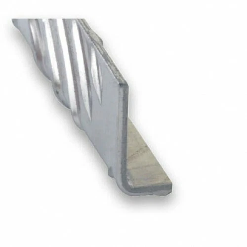 ALUMINIUM CHEQUER PLATE Unequal Corner Tread Plate Angle 1000mm Lengths ...