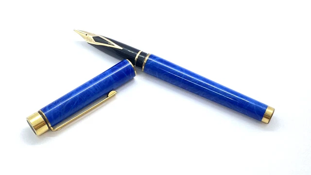 SHEAFFER TARGA FOUNTAIN Pen In Blue Ronce 14K Italic Broad Nib !!!Rare ...