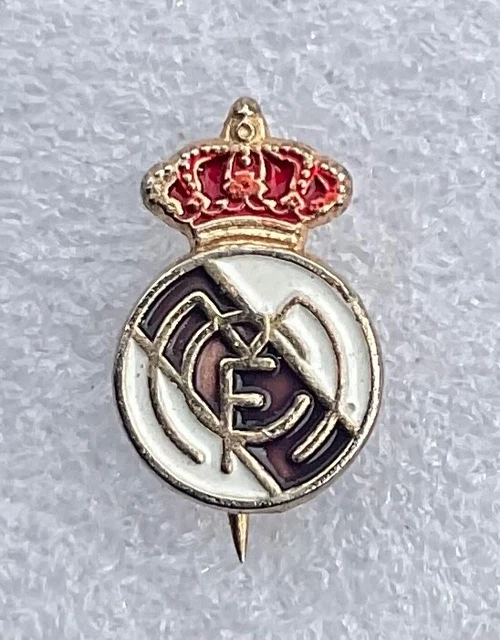 REAL MADRID FOOTBALL Club Enamel Pin Badge Spain La Liga (V8) £3.00 ...