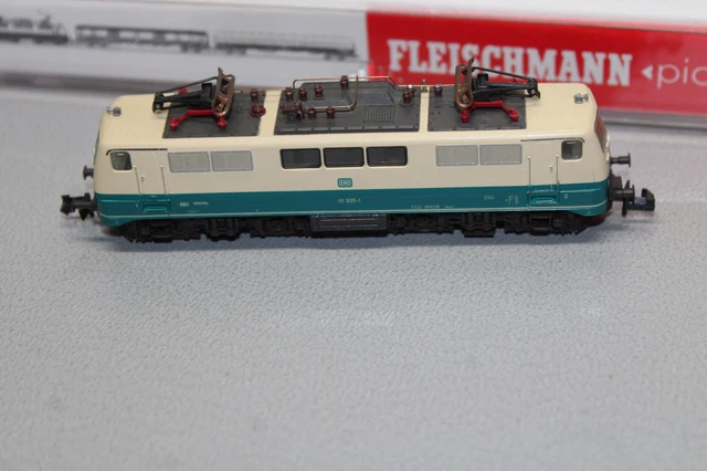FLEISCHMANN 7348 ELOK Baureihe 111 205-1 DB blau/beige Spur N OVP EUR ...