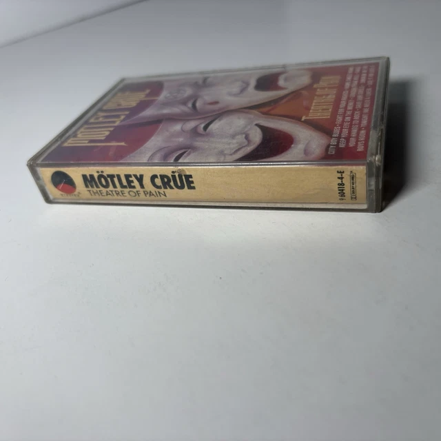 MOTLEY CRUE THEATRE Of Pain Vintage Cassette Tape 1985 Elektra Metal ...