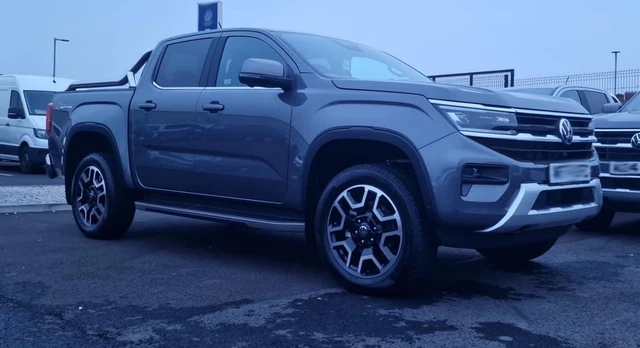 NEW PRE REG Volkswagen Amarok 2.0 Style Premium Pick Up Double Cab Grey ...