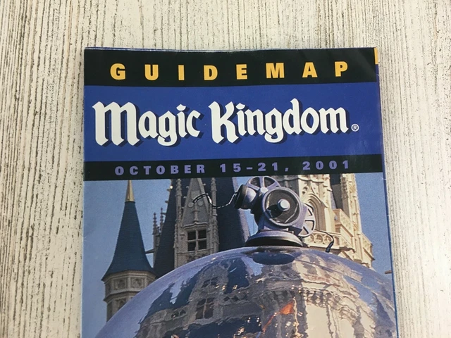 WDW WALT DISNEY World Park Guide Map Vtg Magic Kingdom 2001 Snow Globe ...