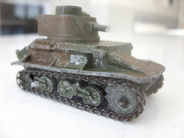 VINTAGE DINKY 152A Vickers British Army Light Tank £13.19 - PicClick UK
