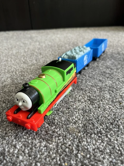 THOMAS THE TANK Engine Trackmaster Percy Train & Carriages EUR 17,34 - PicClick DE
