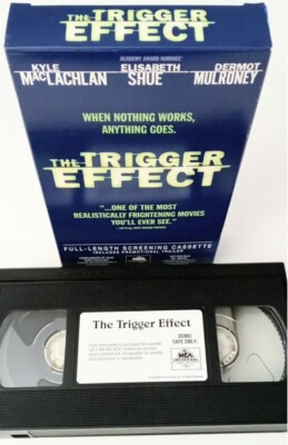 TRIGGER EFFECT, THE VHS Kyle MacLachlan, Elisabeth Shue Screener ...