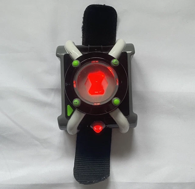 BEN 10 OMNITRIX Watch with lights and sounds Playmates Cartoon Network ...