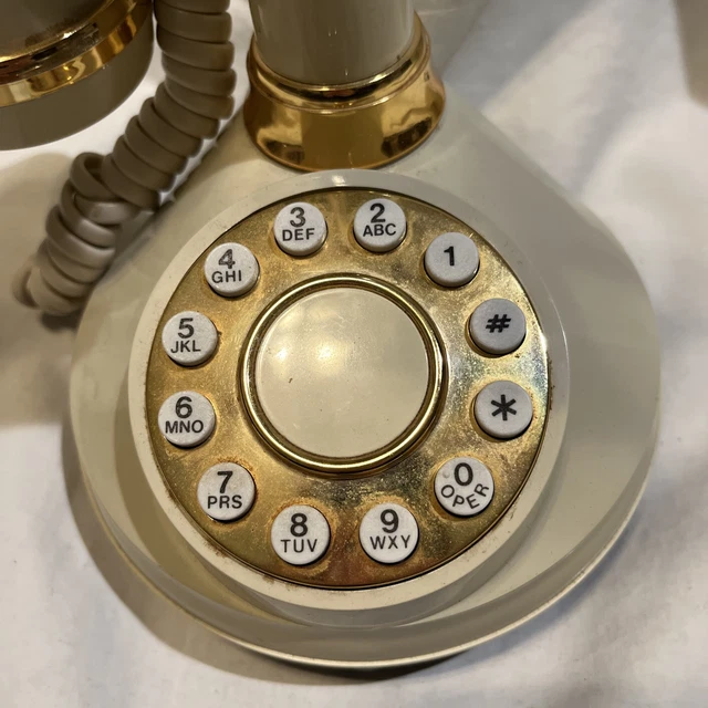 VINTAGE AMERICAN TEL. Beige Corded Candlestick Dial Push Button Phone ...