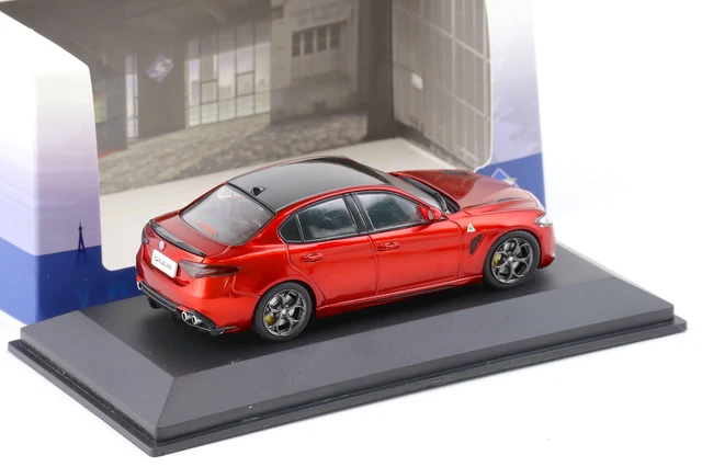 1:43 SOLIDO ALFA Romeo Giulia Quadrifoglio - 2.9l Bi-Turbo Monza Red ...