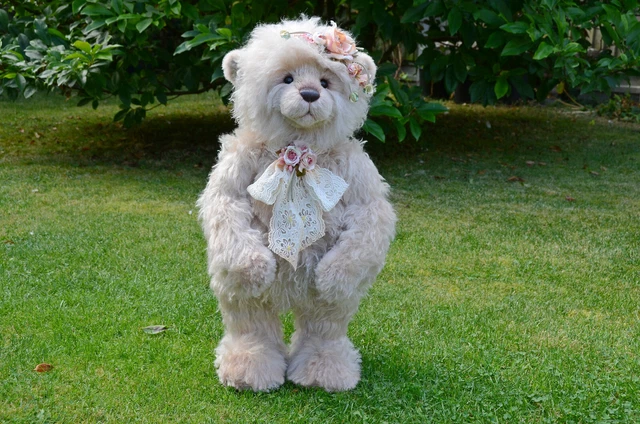 CHARLIE BEARS ISABELLE Masterpiece 2021 Immaculate Only Been On Display ...