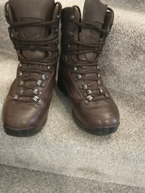BRITISH ARMY COMBAT Boots Size 5 Karrimor Brown Cold Wet Weather ...