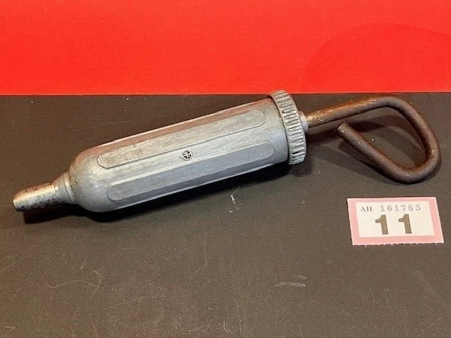 VINTAGE TECALEMIT AUTOMOTIVE Alloy Grease Gun Cat No: G.C. 3000 £12.50 ...