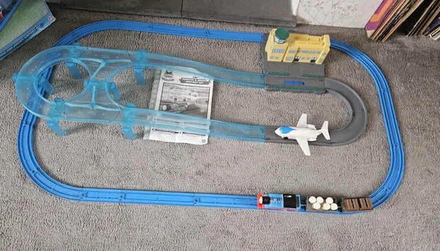 THOMAS AND JEREMY Airport Plarail Trackmaster Tomy Thomas & Friends ...