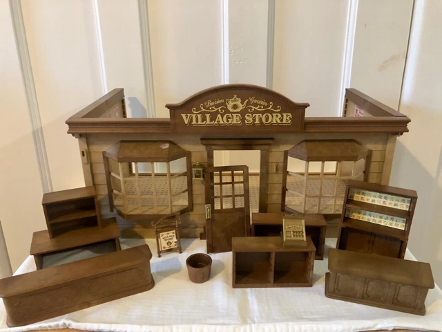 SYLVANIAN FAMILIES VINTAGE General Village Store with Furniture and ...