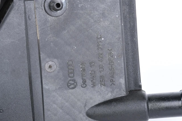 AUDI TT 8N Huile Vase D'Expansion Contenant de Réserves 1J0422371C EUR ...